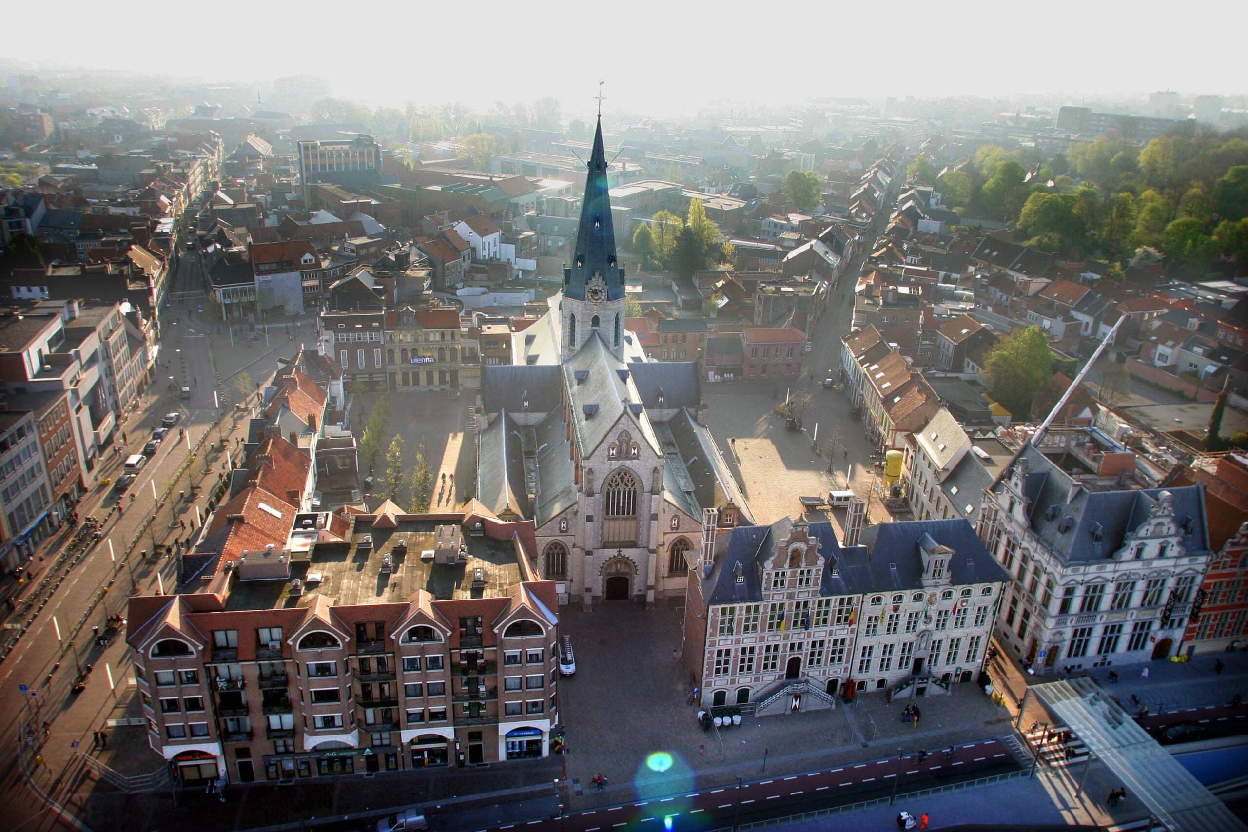 the low countries Sinterklaas Is Comin’ to Town - the low countries